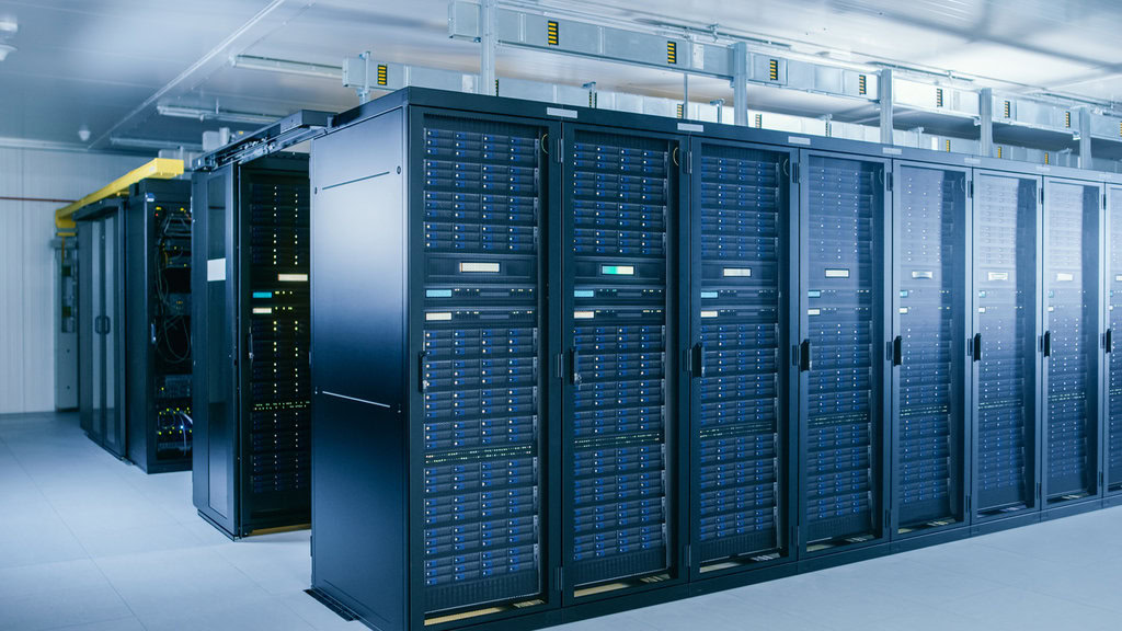 Apa itu komputer server? Pahami fungsi, jenis, dan cara kerjanya